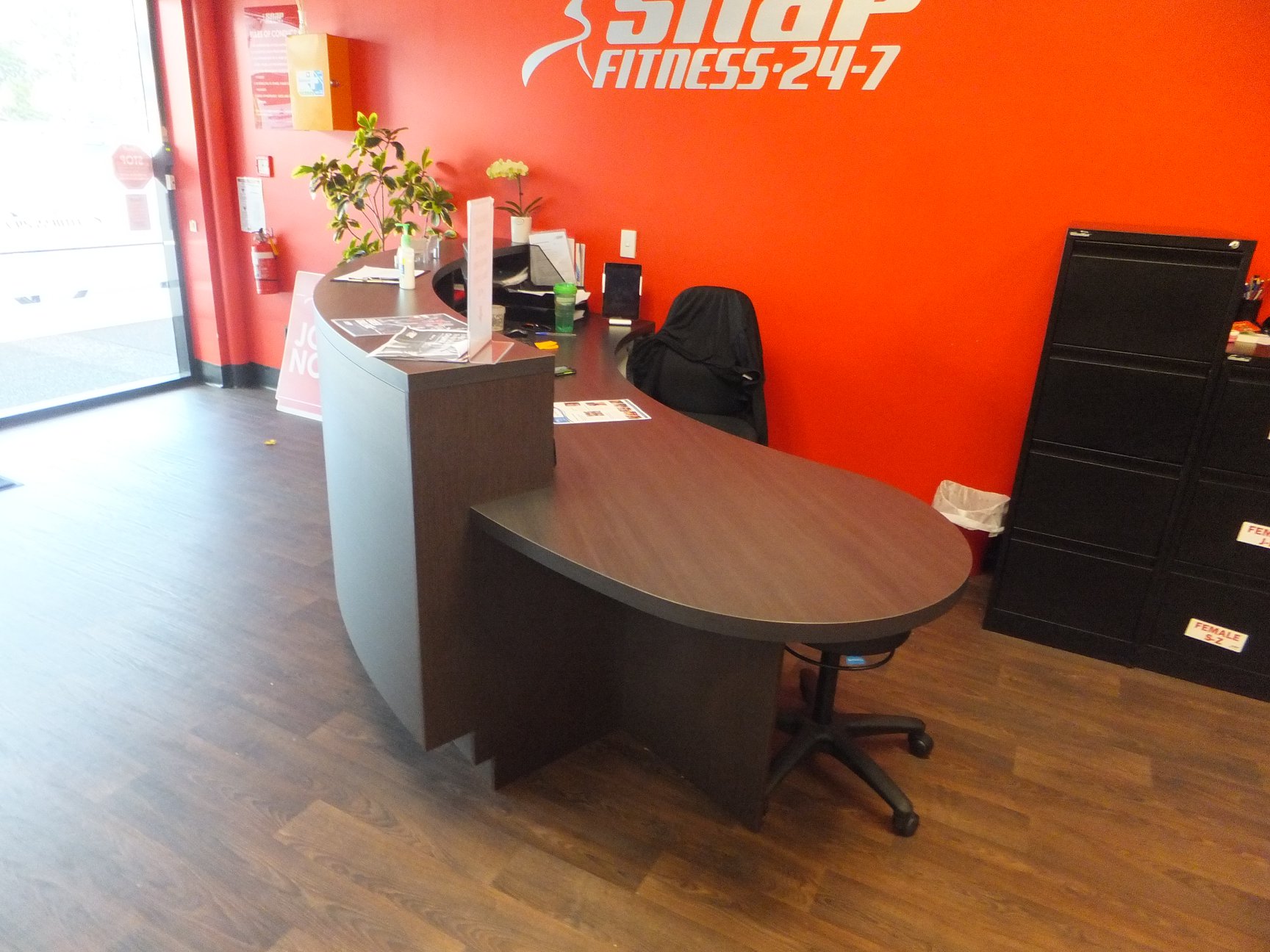 Custom Reception - HPL / Veneer - Canterbury Office Furniture
